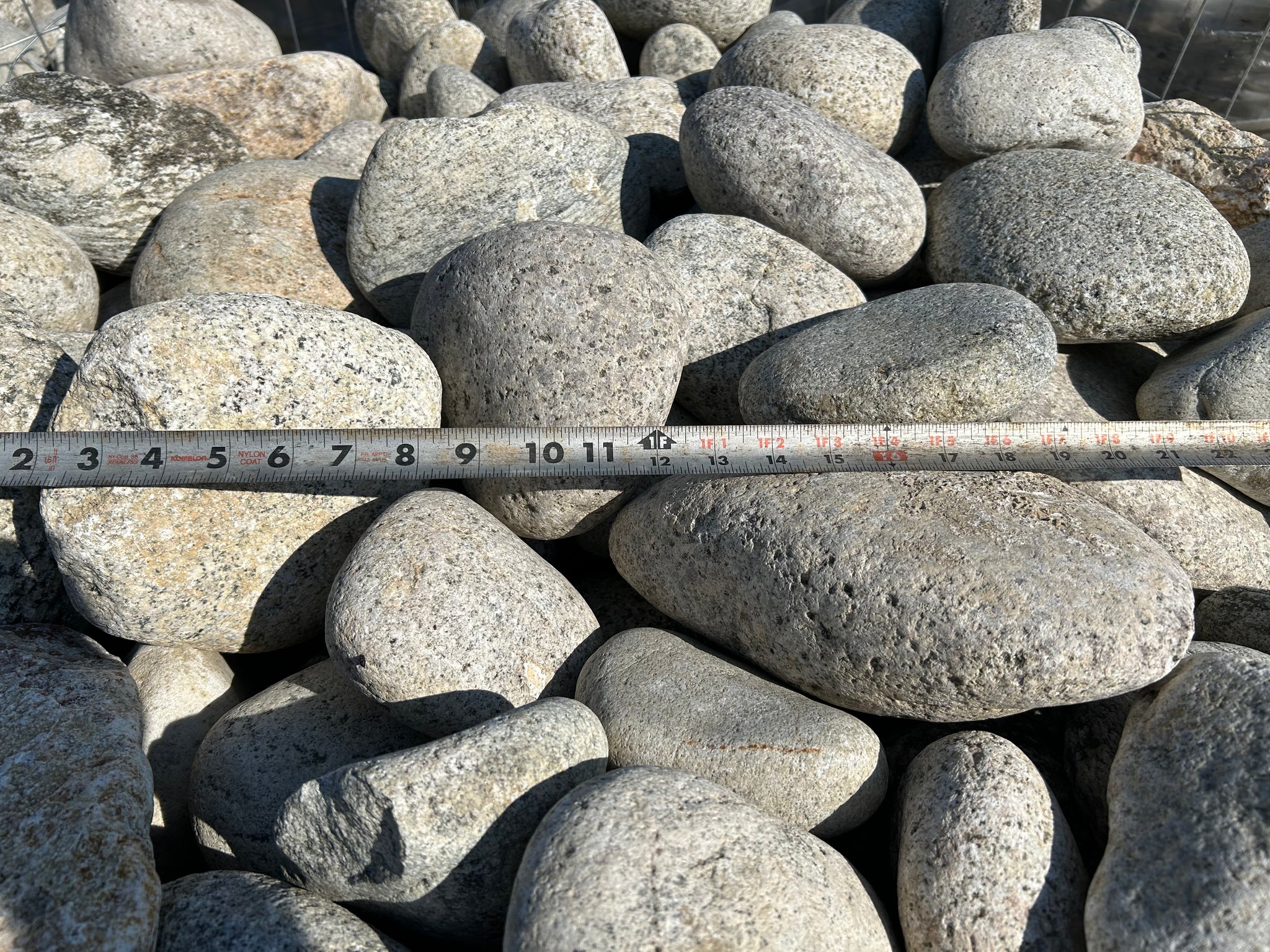 Colorado River Rock – StoneTree Mulch, Gravel & More