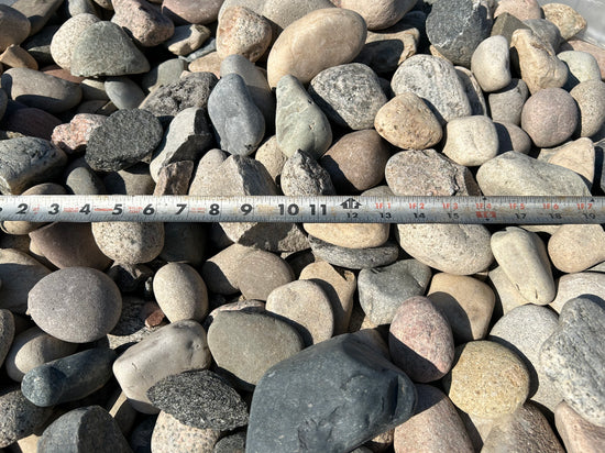 Colorado River Rock – StoneTree Mulch, Gravel & More