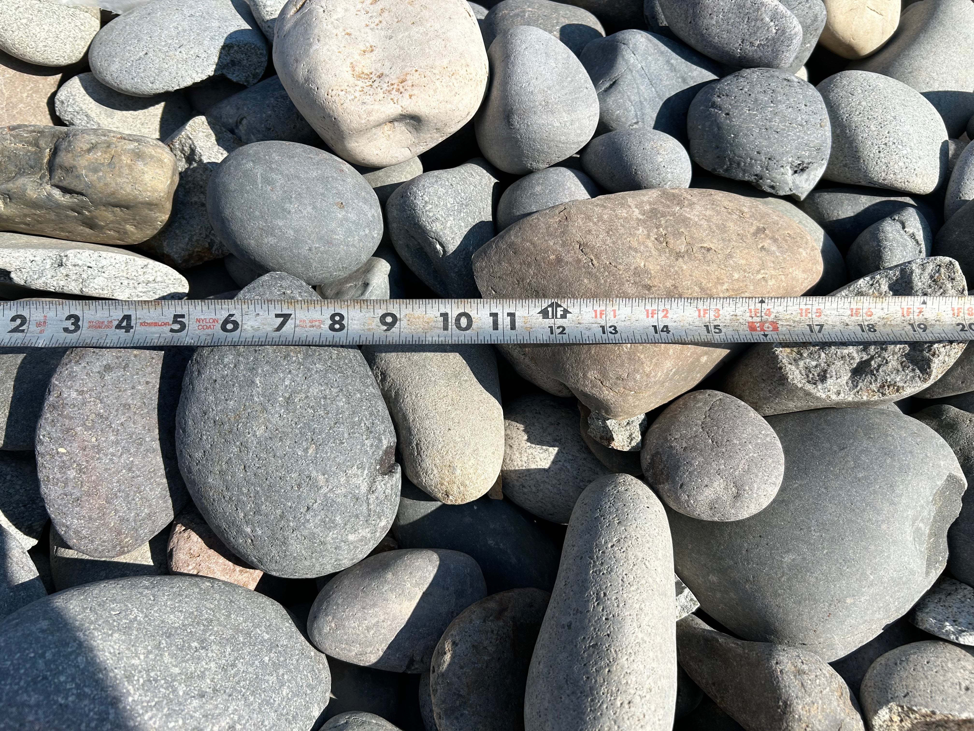 Colorado River Rock – StoneTree Mulch, Gravel & More